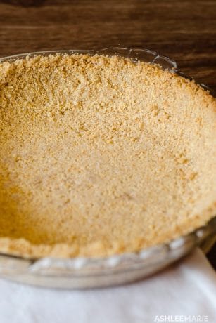 Graham Cracker Crust Recipe - Ashlee Marie - real fun with real food